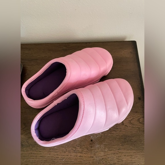 Shoes | Brand New Womens Slippers With Foam | Poshmark